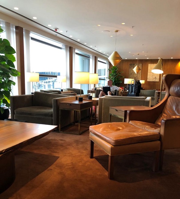 Cathay Pacific First Class Lounge The Pier Hong Kong | GenX GenY GenZ