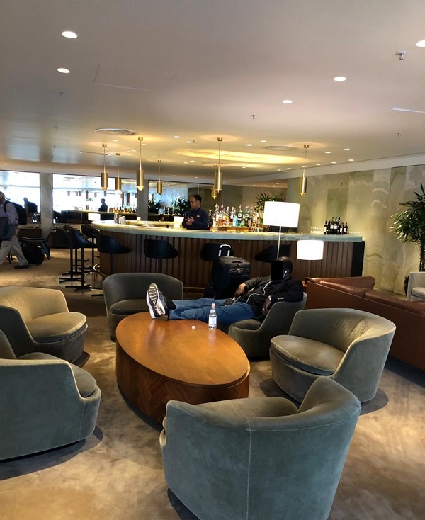 Cathay Pacific First Class Lounge The Pier Hong Kong | GenX GenY GenZ